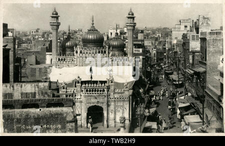 Golden Mosque Lahore Stock Photo - Alamy
