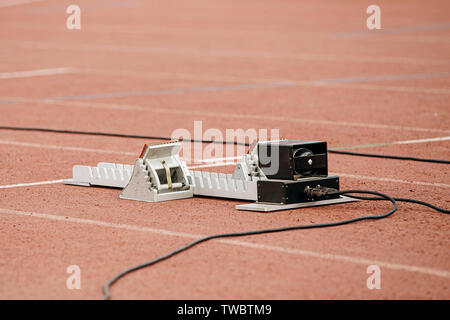 starting block reactime false start detection system in start of 100 ...