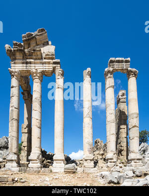 Temple of Adonis, Roman ruins, Faqra, Lebanon Stock Photo - Alamy