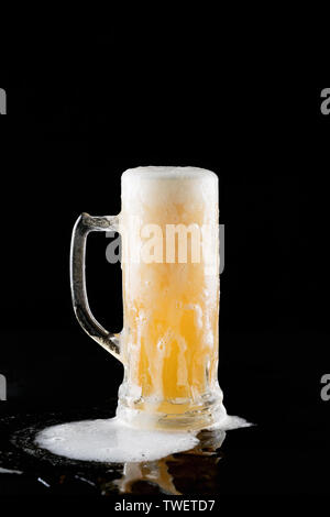 glass, full, water, overflow, cafe, drink, concept, restaurant, light ...