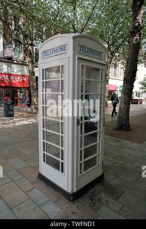 Cream coloured telephone box, Kingston Upon Hull, Yorkshire, England, U ...