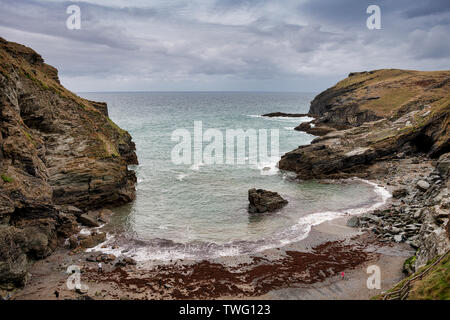 Tintangel Castle, Cornwall, UK Stock Photo - Alamy