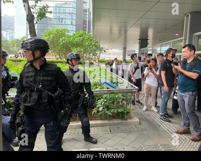 Hong Kong -12 June 2019: the crowd retreat after the tear gas are ...