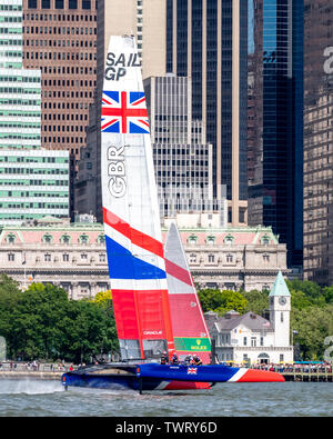 winners team of United States of America, Isabella Whittaker and Lynna ...