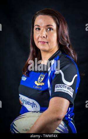 Picture Copyright Chris Watt Tel - 07887 554 193 info@chriswatt.com www ...