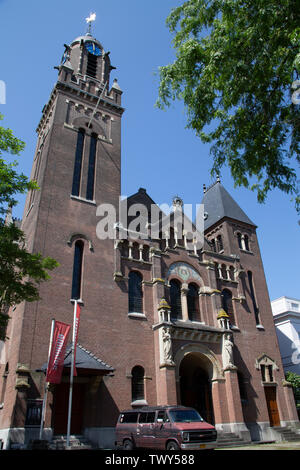 The Grote of Sint – Laurenskerk (St. Lawrence Church) pipe organ in ...