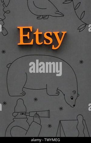 Etsy headquarters in downtown Brooklyn NYC Stock Photo - Alamy