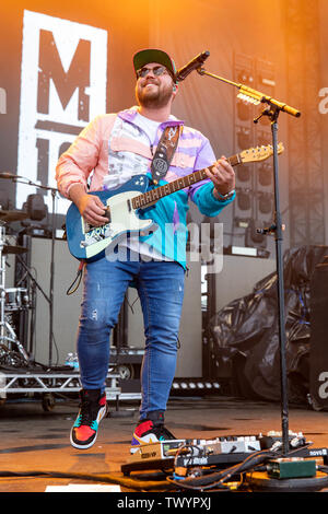 Mitchell Tenpenny during the LakeShake Music Festival on June, 23 2019 ...