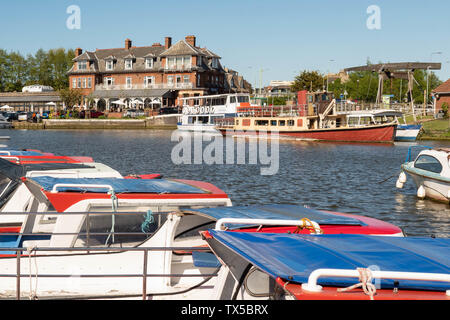 Wherry Hotel, Oulton Broad, Lowestoft, Suffolk, England Stock Photo - Alamy
