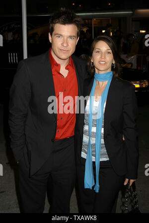 Jason Bateman at the World Premiere of 'Starsky & Hutch' at the Mann's ...