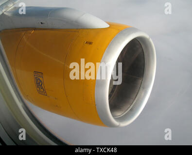 Rolls Royce engine on a Boeing 787 Stock Photo: 30473667 - Alamy
