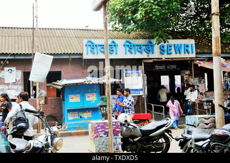 Sewri suburban railway station, Mumbai, Maharashtra, India, Asia Stock ...