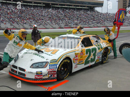 Bill Lester, the first black driver to start a NASCAR Cup race in 20 ...