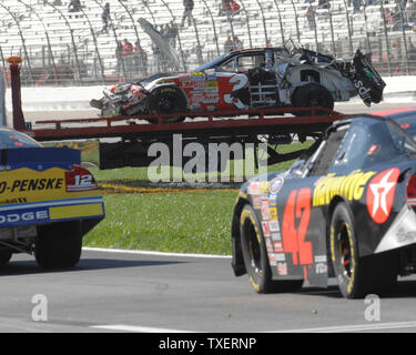 Wrecked Race Cars Stock Photo - Alamy