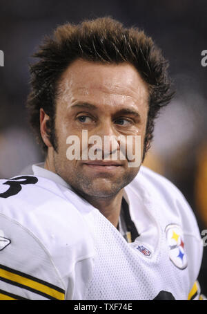 Pittsburgh Steelers kicker Jeff Reed, with punter Daniel Sepulved ...