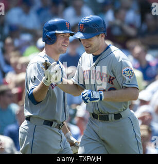 New York Mets' Josh Thole (30) during a spring training baseball game ...
