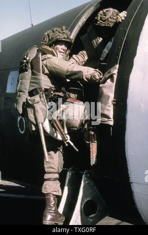 BAND OF BROTHERS TV Series. Second world war veteran Bill Guarnere, the ...