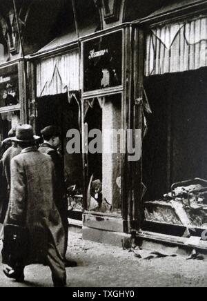 Destroyed Jewish shop in Berlin, 10 November 1938 Stock Photo ...