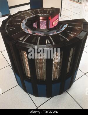 Cray-2 supercomputer. NASA photograph Stock Photo - Alamy
