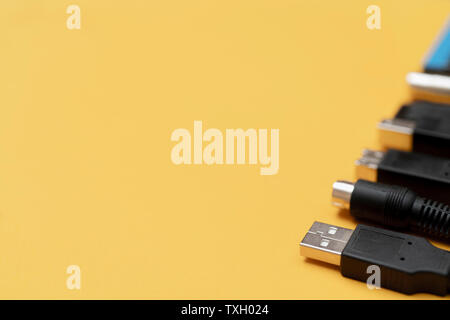 Connecting wires for the computer. Types of connectors Stock Photo - Alamy