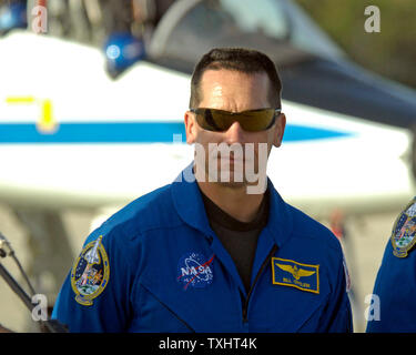 Astronaut Bill Oefelein, Mission Specialist of STS 116, Space Shuttle ...