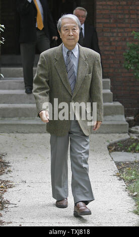 University of Chicago Physics professor Yoichiro Nambu during a news ...