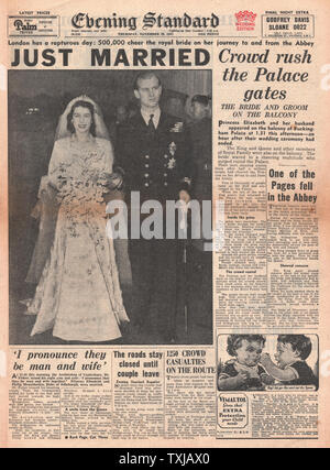 Evening standard newspaper with Queen Elizabeth portrait on front page ...