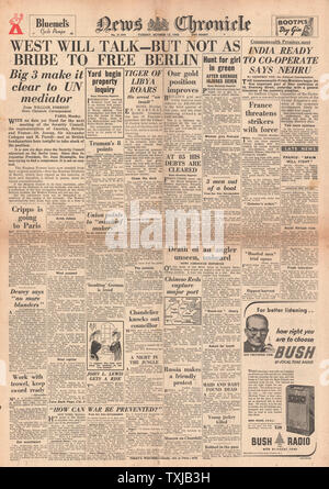 1948 News Chronicle newspaper front page Birth of Prince Charles Stock ...