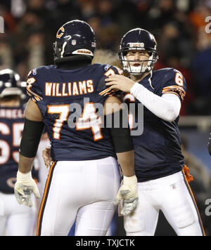 Minnesota Vikings offensive tackle Brian O'Neill (75) in action during ...