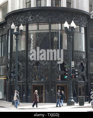 The Sullivan Center, formerly known as the Carson, Pirie, Scott and ...