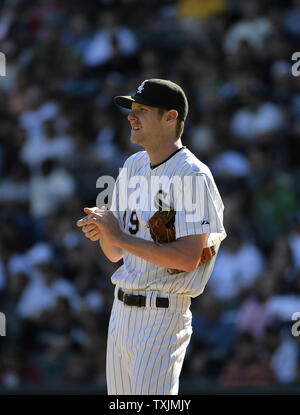 Chicago White Sox pitcher Chris Murphy throws against the Detroit ...