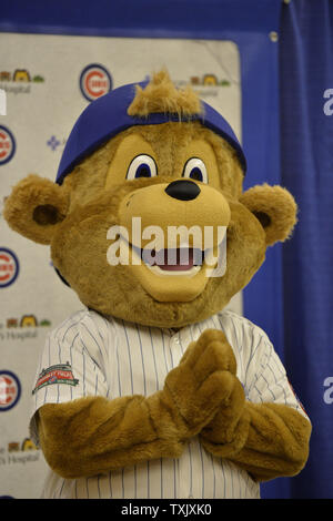 Chicago Cubs mascot Clark greets fans at the 29th Annual Cubs ...