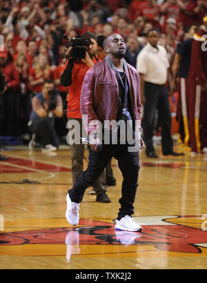 Kanye West performs at the United Center on Friday, Oct 7, 2016, in ...
