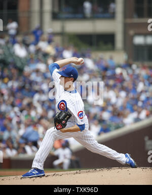San Diego Padres pitcher Kyle Hart (68) delivers during the first ...