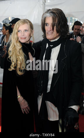 Joe Perry his wife Billie Paulette Montgomery the Miami Dolphins vs ...