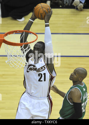 Boston Celtics' Ray Allen dunks during the fourth quarter of an NBA ...