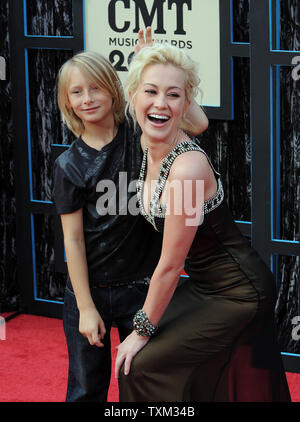 Kellie Pickler with her brother 2009 CMT Music Awards held at The ...