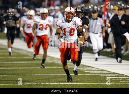 COLUMBIA, MO - OCTOBER 11: A Missouri Tigers cheerleader before an SEC ...