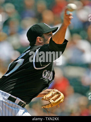 Colorado Rockies starting pitcher Josh Fogg works in the first inning ...