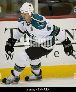 San Jose Sharks defenseman Rob Blake warms up before facing the ...