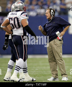 New England Patriots linebacker coach Steve Belichick warms up before ...