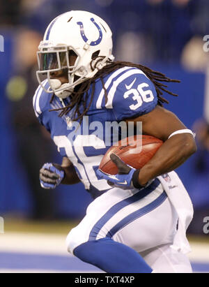 Indianapolis Colts running back Deji Karim in the first half of an NFL ...