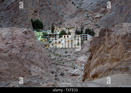 Chak Chak mountain village in Iran, holy place for Zoroastrians Stock ...