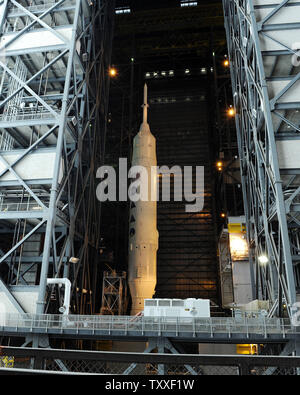 Ares I-X test rocket launch. View of NASA's Ares I-X test rocket being ...