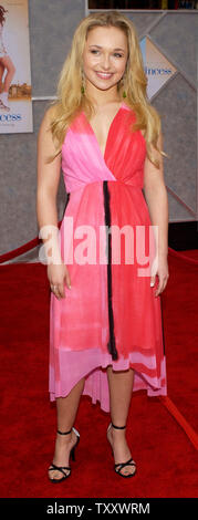 Ice Princess (Premiere) Hayden Panettiere 03-13-2005 / El Capitan ...