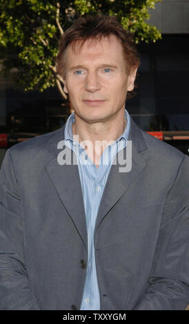 Batman Begins (Premiere) Liam Neeson 06-06-2005 / Grauman's Chinese ...