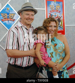 Dave Foley Film: Sky High (USA 2005) Characters: Mr. Boy Director: Mike ...