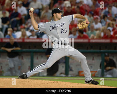 Chicago White Sox's Jon Garland works from the mound during first ...