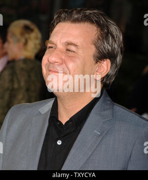 ALEJANDRO AGRESTI THE LAKE HOUSE WORLD PREMIERE CINERAMA DOME HOLLYWOOD ...