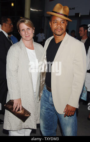 Cuba Gooding Jr. and wife Sara arrive at the 81st Academy Awards Sunday ...